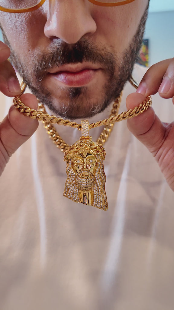 XL Jesus Piece w/ Necklace – GOLDEN GILT